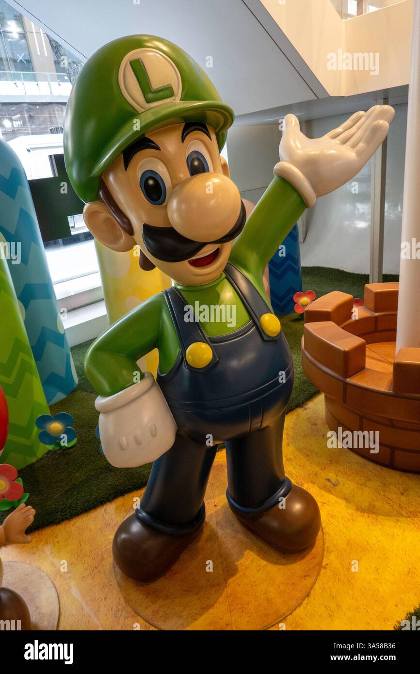 The Nintendo New York store in Rockefeller Center is a popular ...