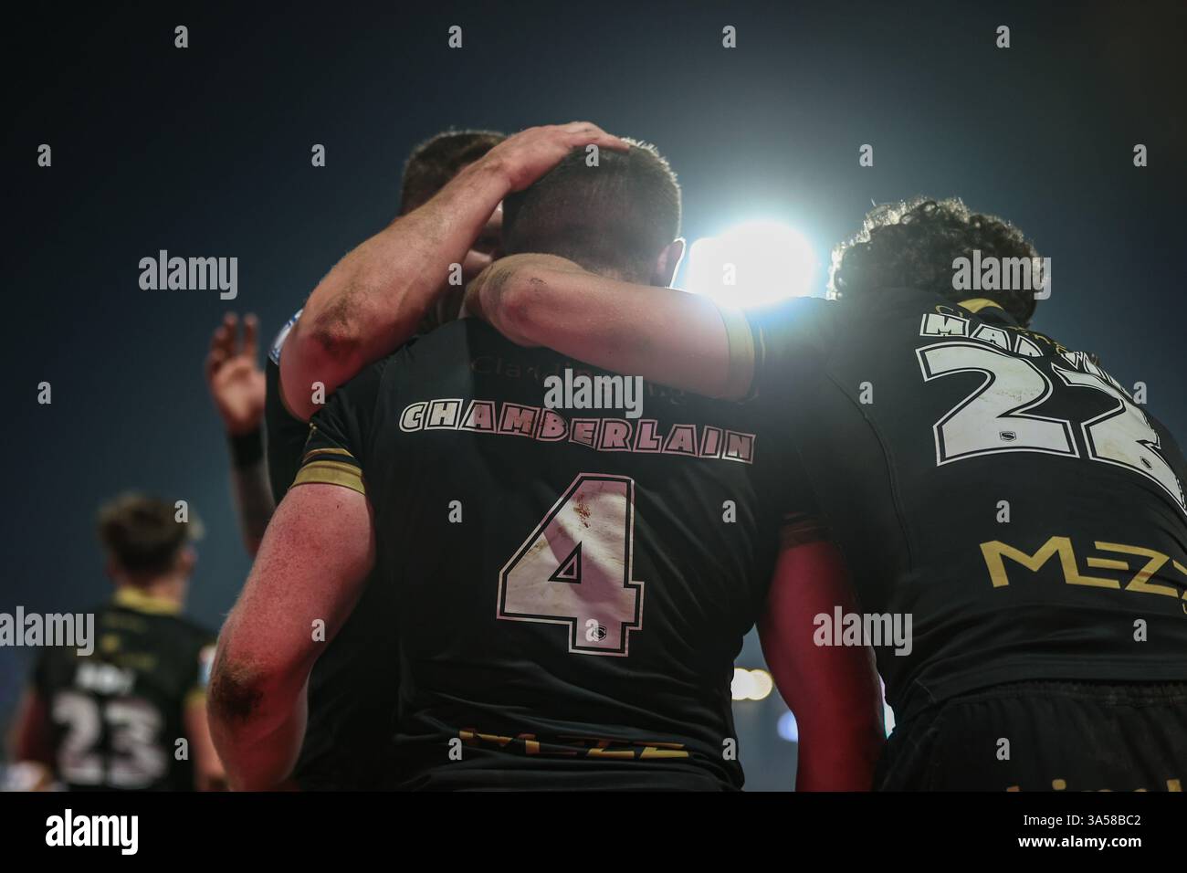 Ed Chamberlain of Hull FC celebrates his try during the Betfred Super ...