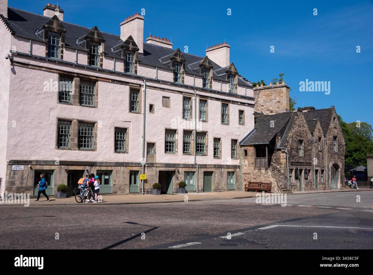 Old buildings on Abbey Strand, Edinburgh, Scotland Stock Photo - Alamy