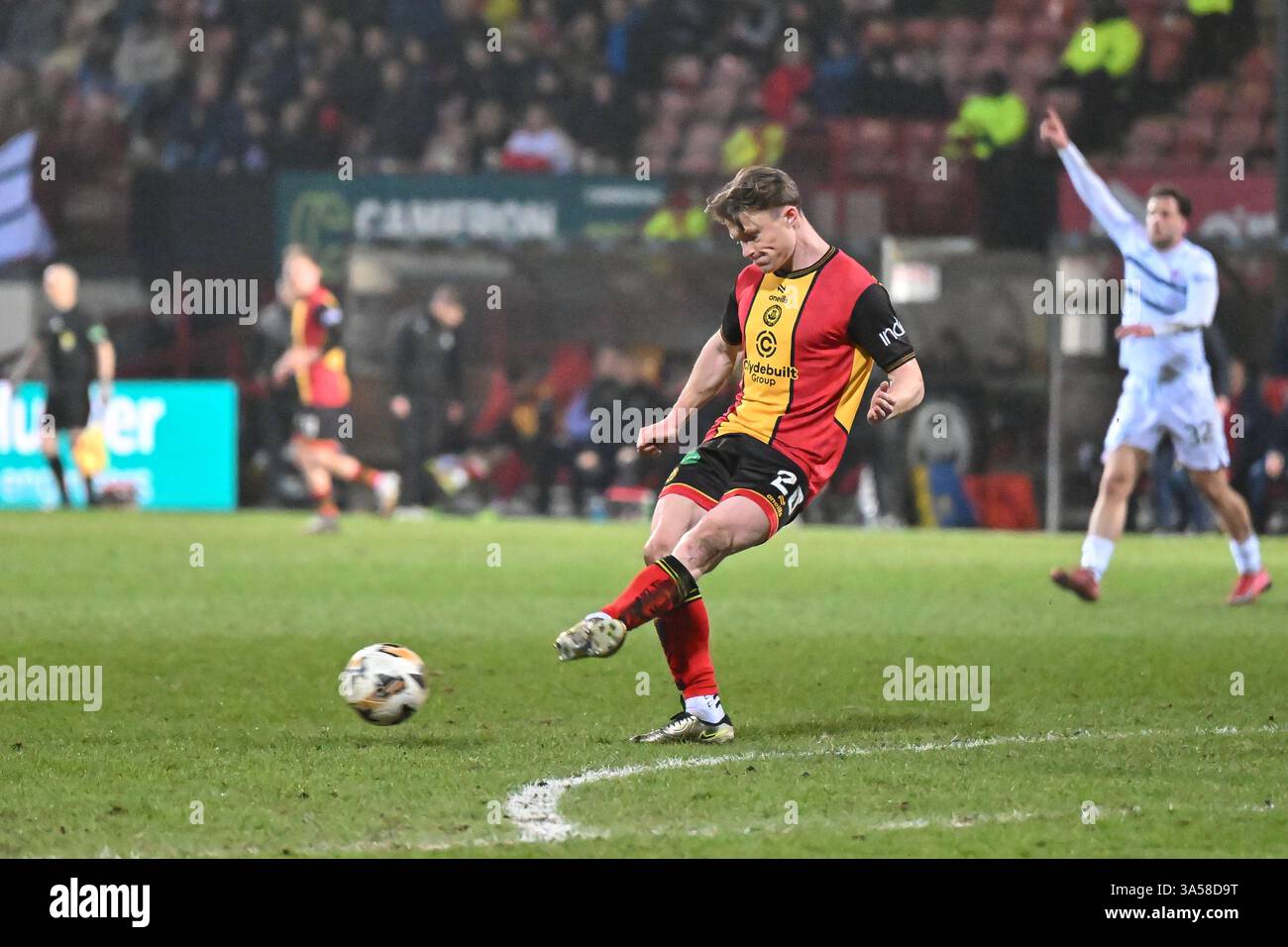 Glasgow, Scotland, UK. 21st March, 2025. Daniel O'Reilly of Partick ...