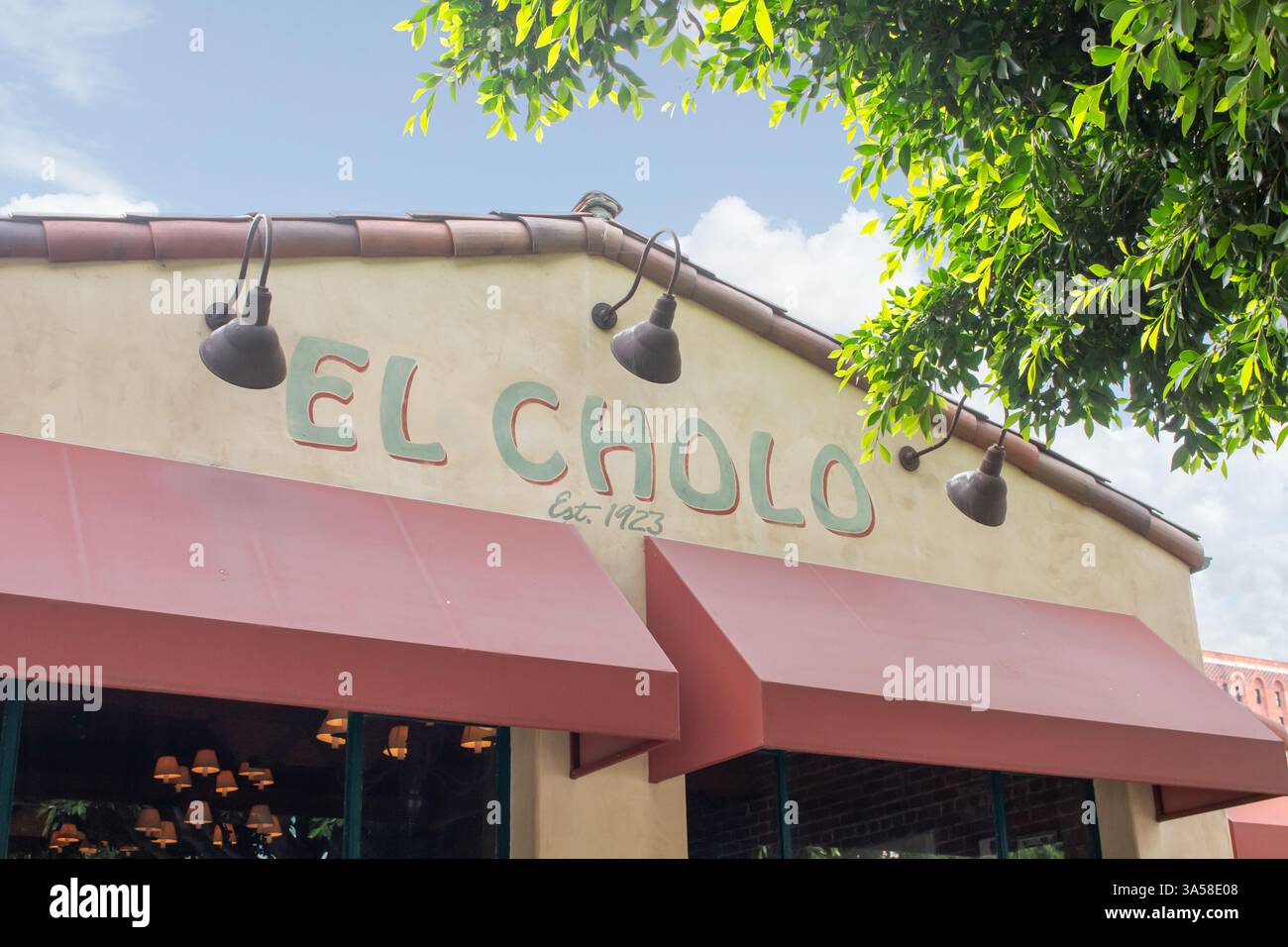 El cholo, los angeles hi-res stock photography and images - Alamy