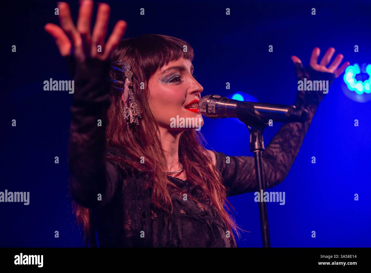 Edinburgh, Scotland. 21st Mar 2025. Scottish singer songwriter Lauren ...