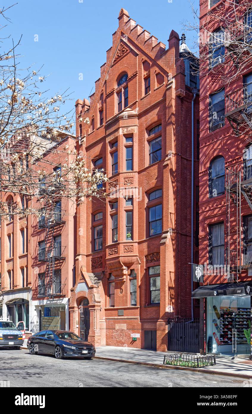 NYC landmark Fourteenth Ward Industrial School, at 256 Mott Street ...
