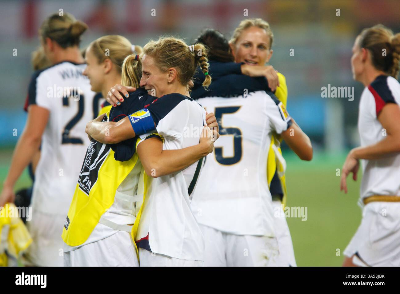 United states celebrate victory hi-res stock photography and images - Alamy