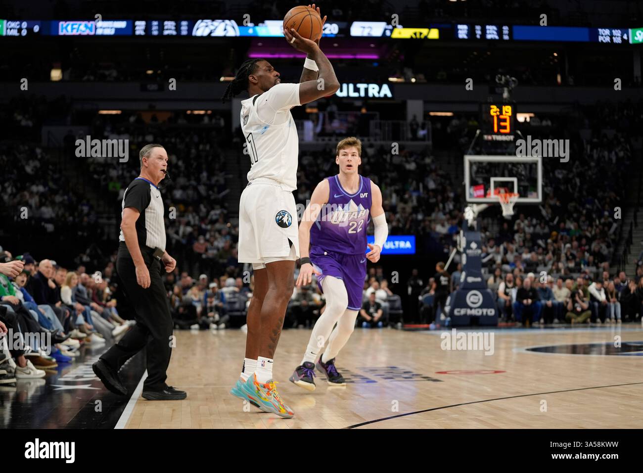 Minnesota Timberwolves center Naz Reid (11) shoots during the second ...