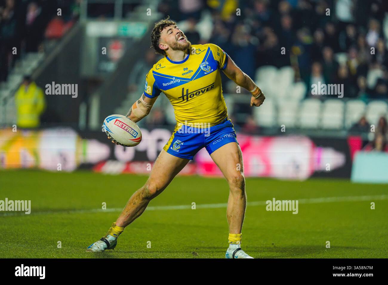 St Helens, Merseyside, UK. 21st March 2025. Super League Rugby Round 5 ...