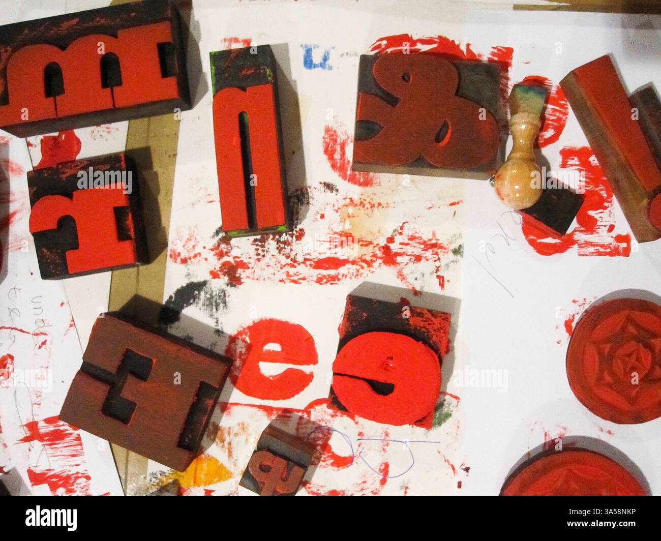 different letters of the alphabet, basics for reading and writing ...