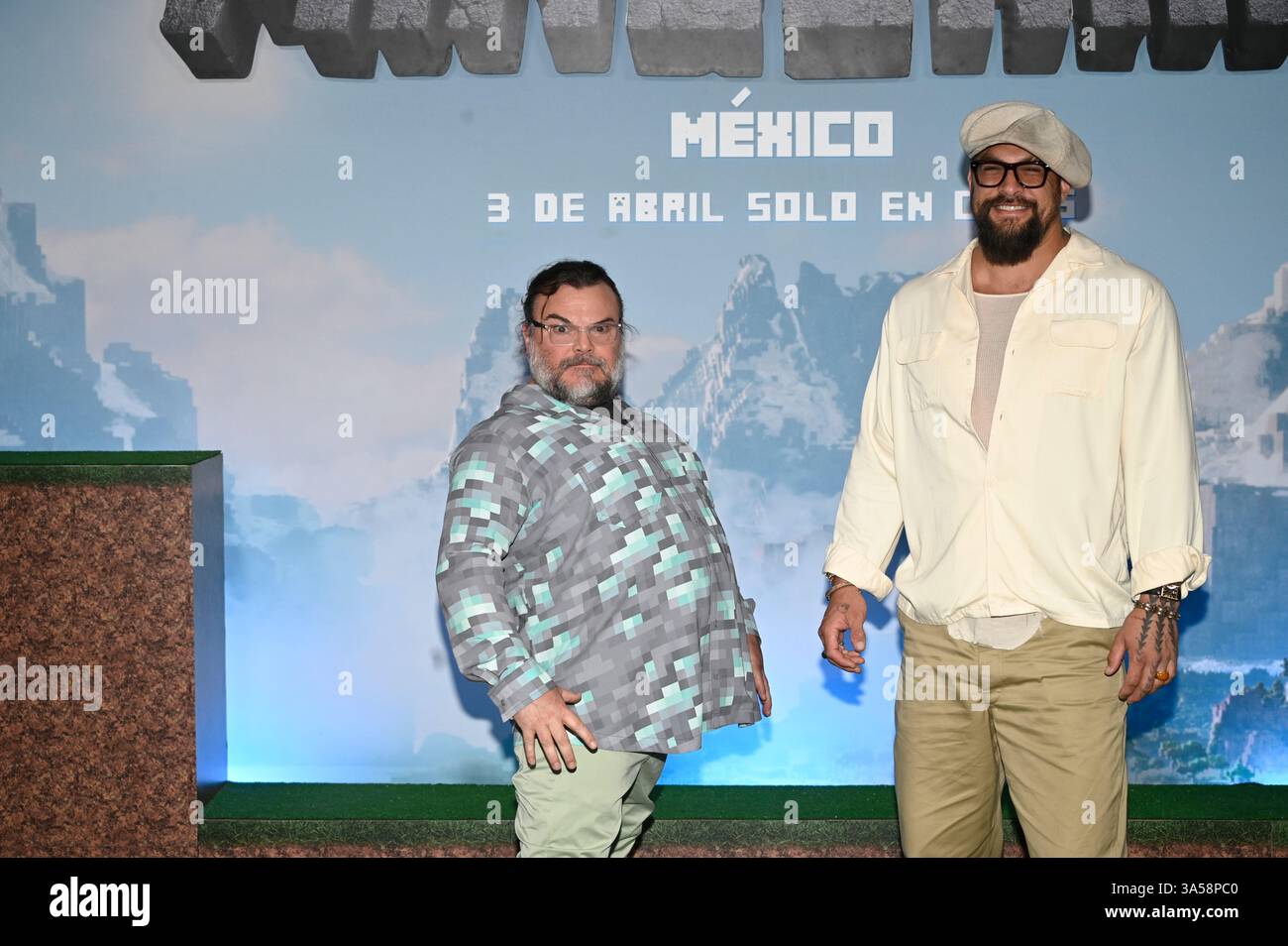 Actors Jack Black and Jason Momoa attend the Photocall for the ...