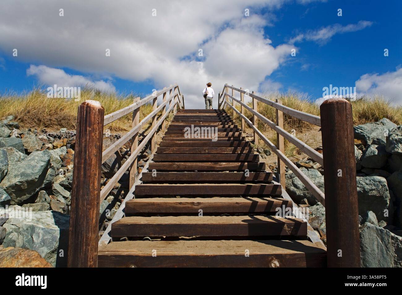 Irealnd beach hi-res stock photography and images - Alamy