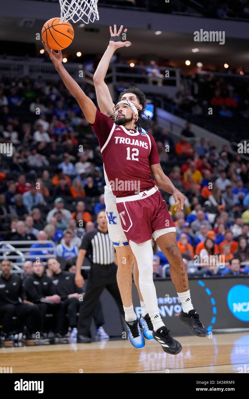 Troy guard Tayton Conerway (12) attempts a layup against Kentucky guard ...