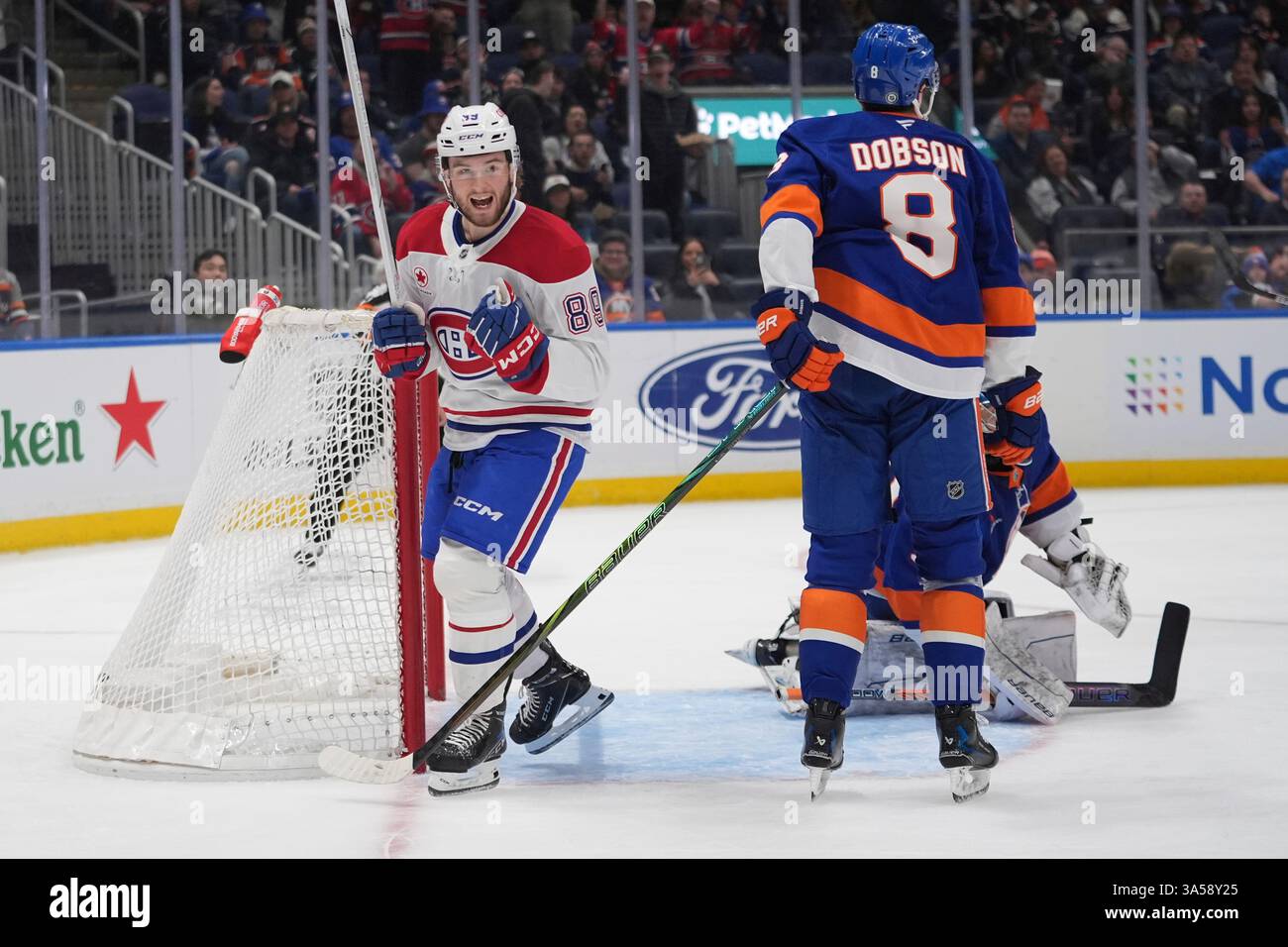 Montreal Canadiens' Joshua Roy (89) celebrates after scoring a goal ...