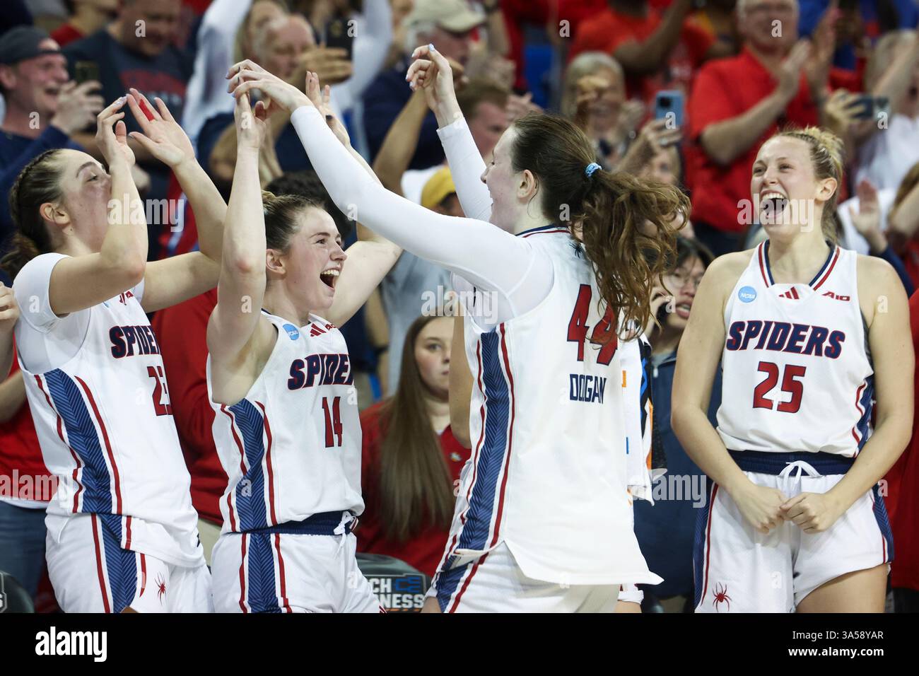 Richmond forward Maggie Doogan (44) and guard Ally Sweeney (14 ...