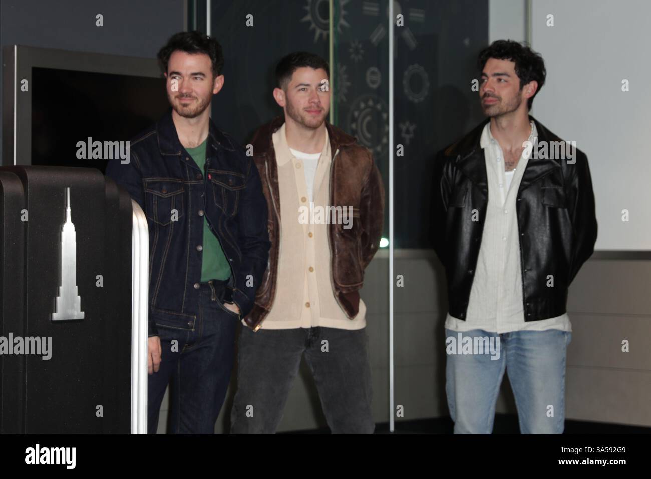 NEW YORK, NEW YORK - MARCH 21, 2025: Joe Jonas, Kevin Jonas, and Nick ...