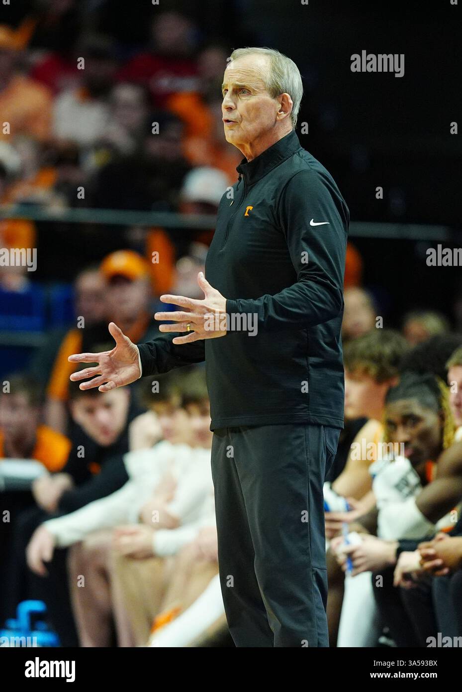 LEXINGTON, KY - MARCH 20: Tennessee Volunteers coach Rick Barnes ...