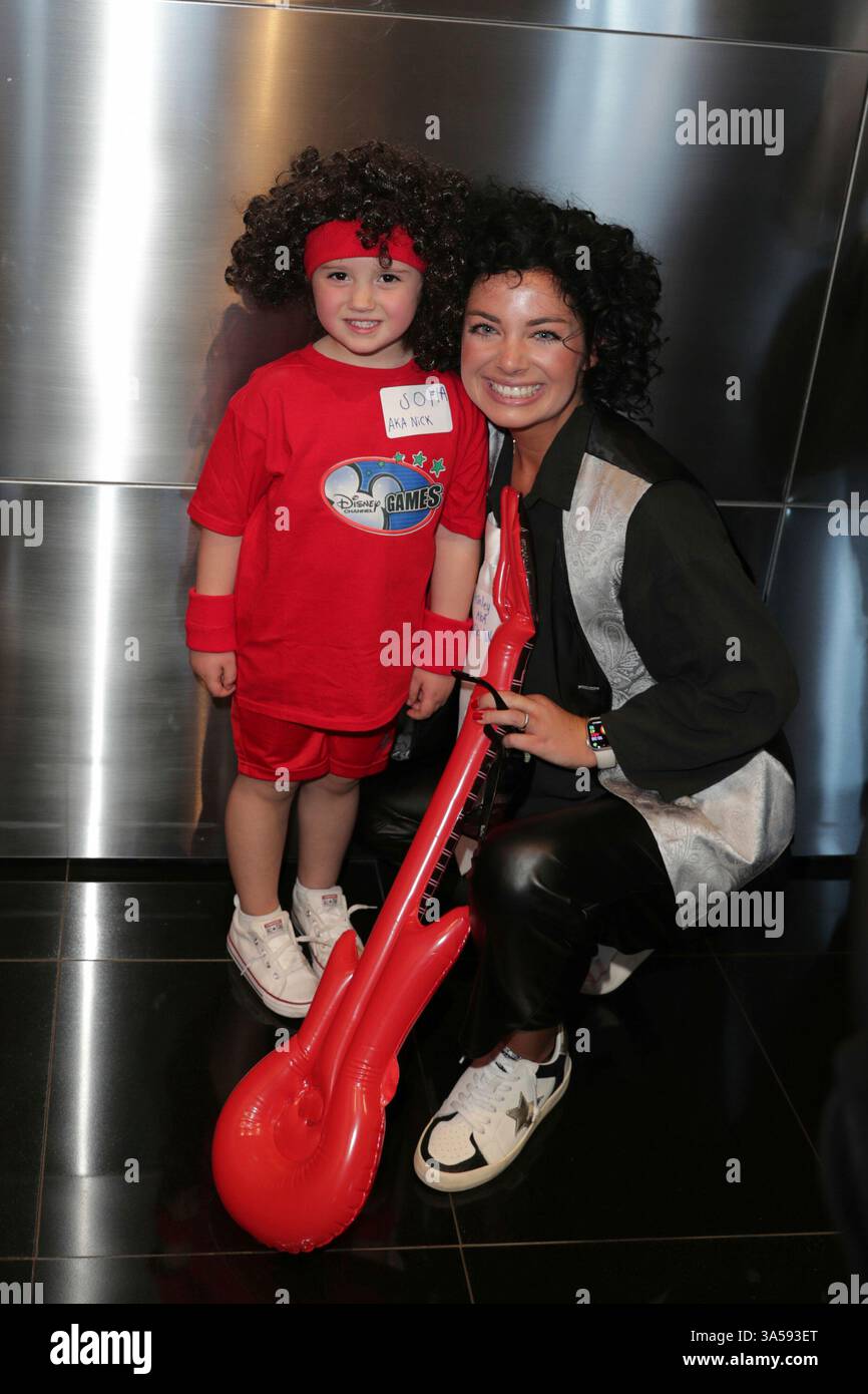 NEW YORK, NEW YORK - MARCH 21, 2025: (Jonas Brothers Look likes) Joe ...