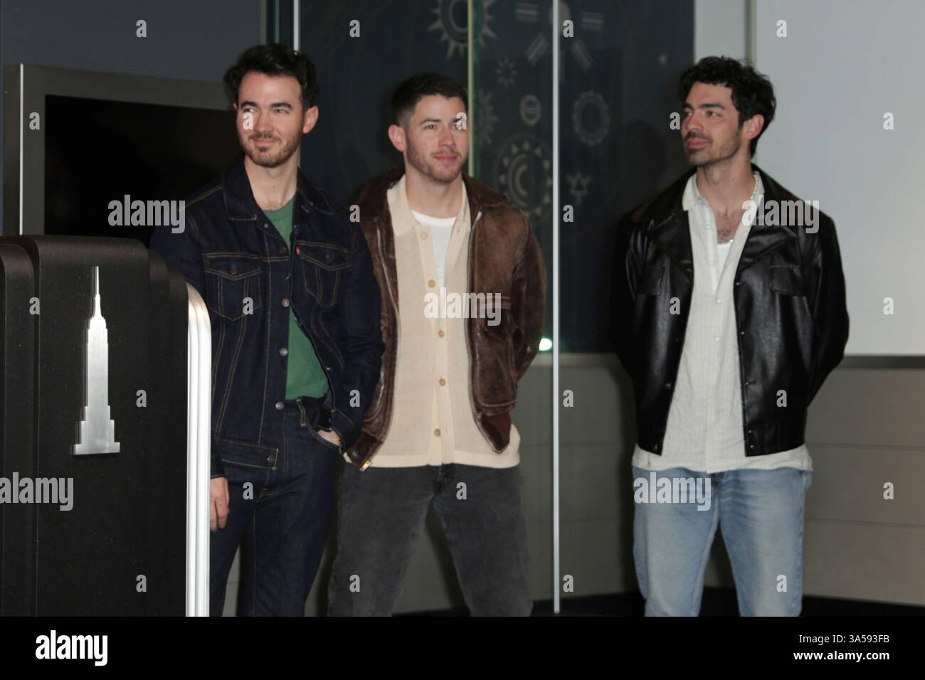NEW YORK, NEW YORK - MARCH 21, 2025: Joe Jonas, Kevin Jonas, and Nick ...