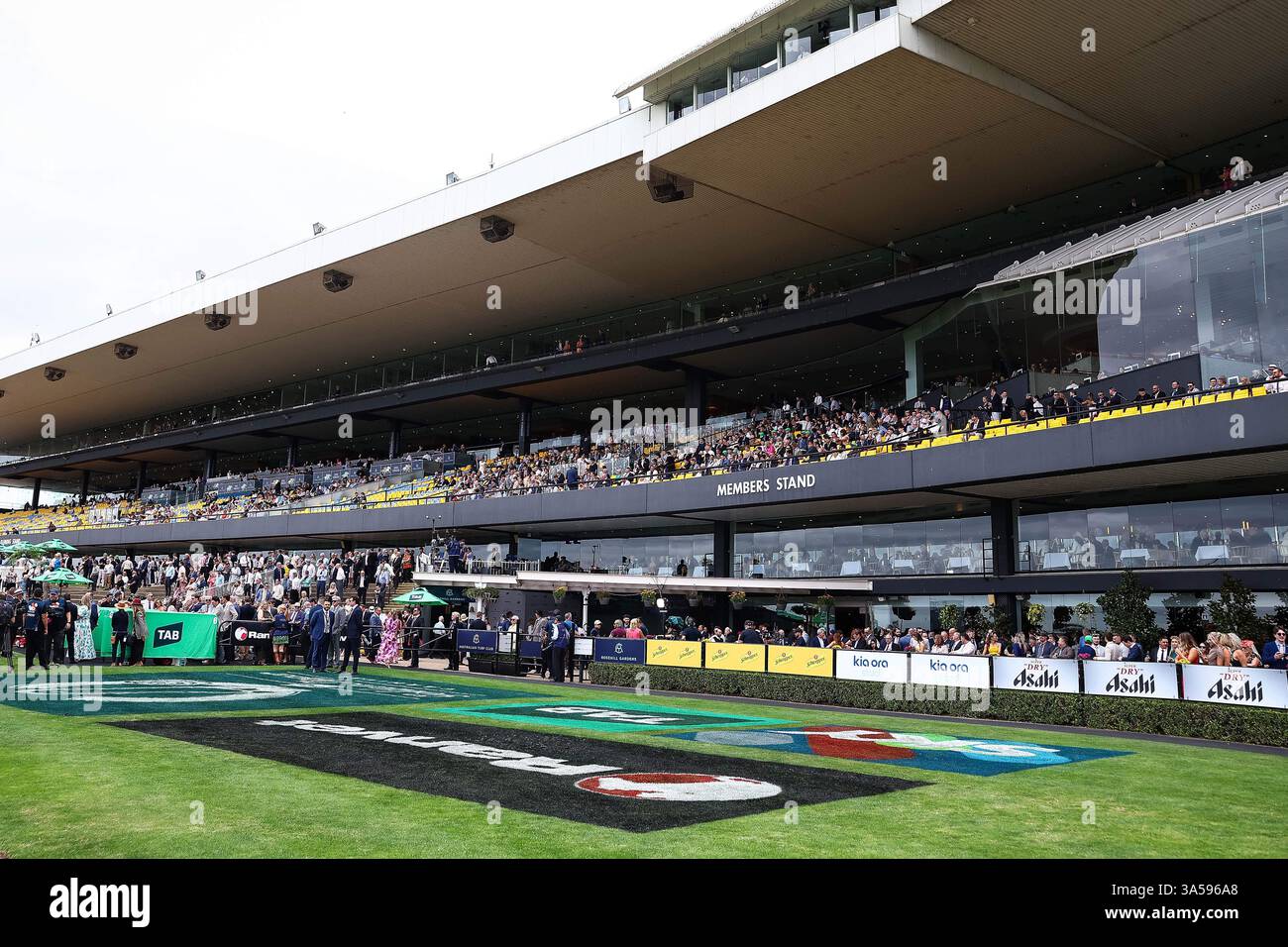 22nd March 2025; Rosehill Gardens Racecourse, Rosehill, Sydney ...