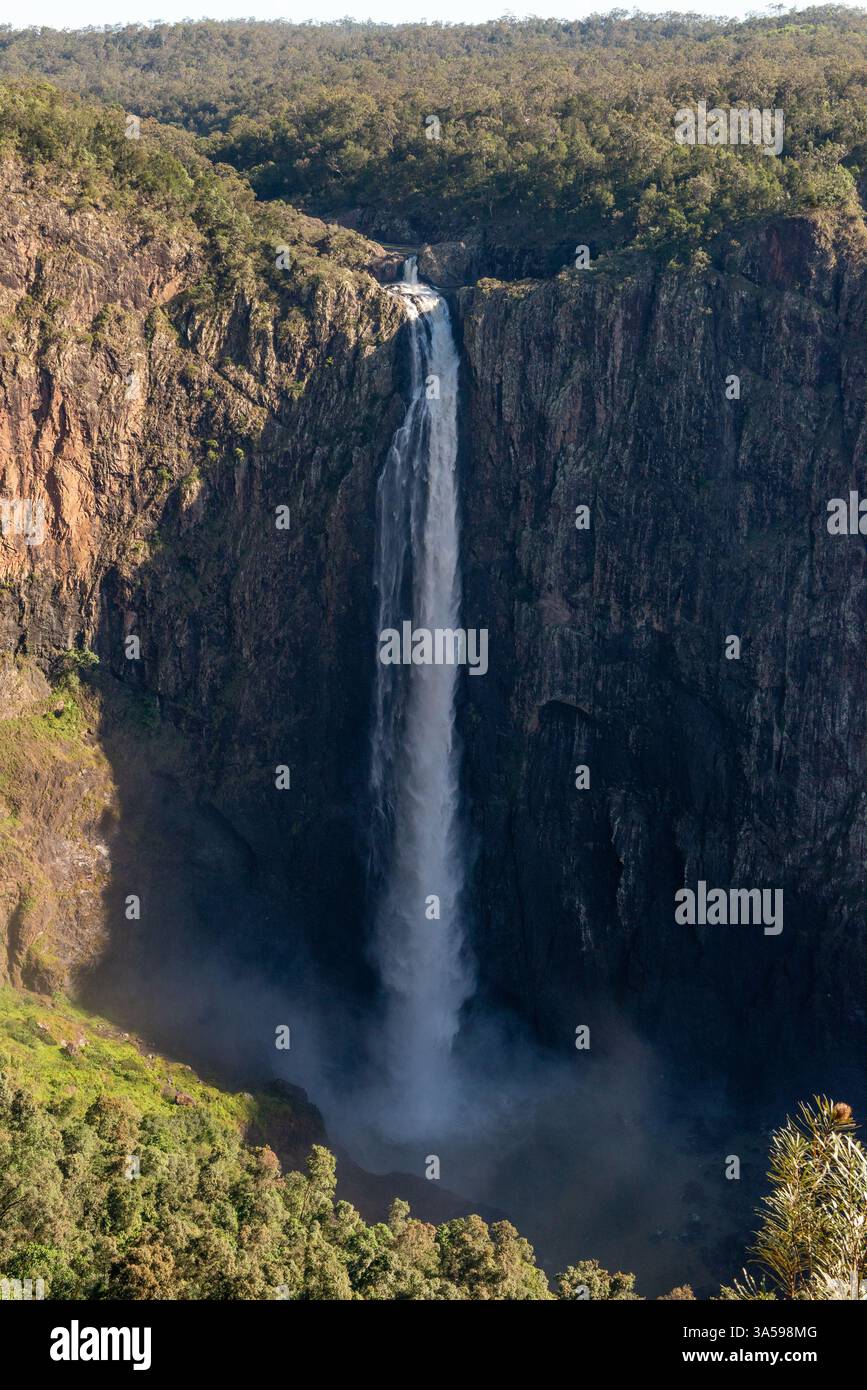 Wallaman Falls, Queensland, is Australia's tallest single-drop ...