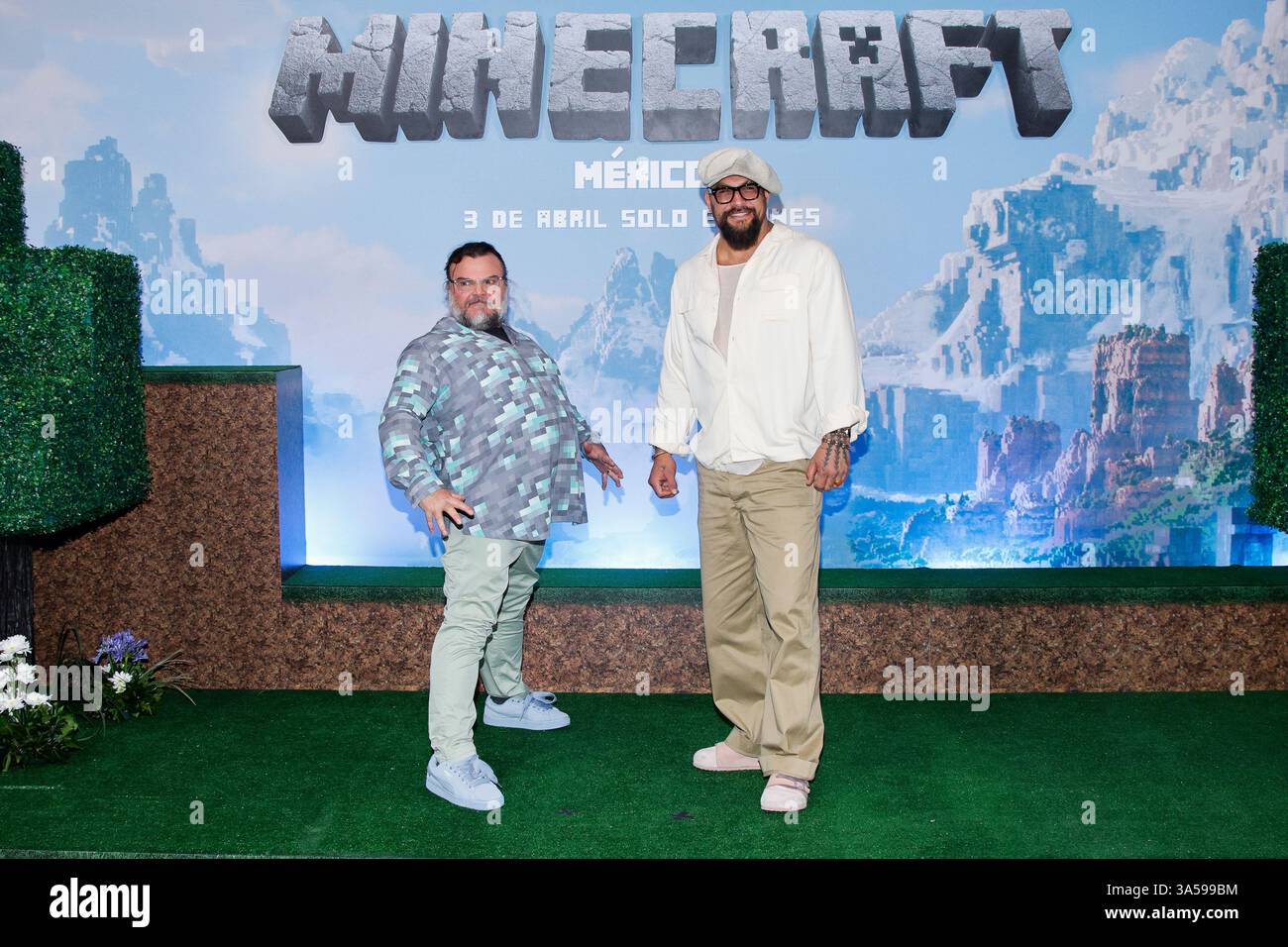 (L-R) Jack Black and Jason Momoa attend the Photocall for the Minecraft ...