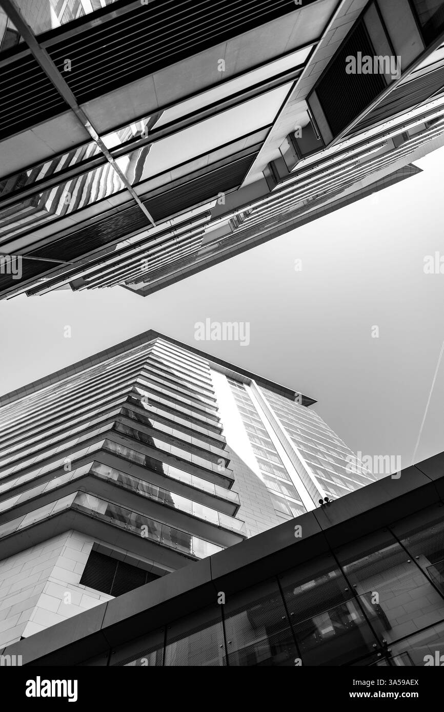 Building facade detail pattern with square and rectangle windows ...