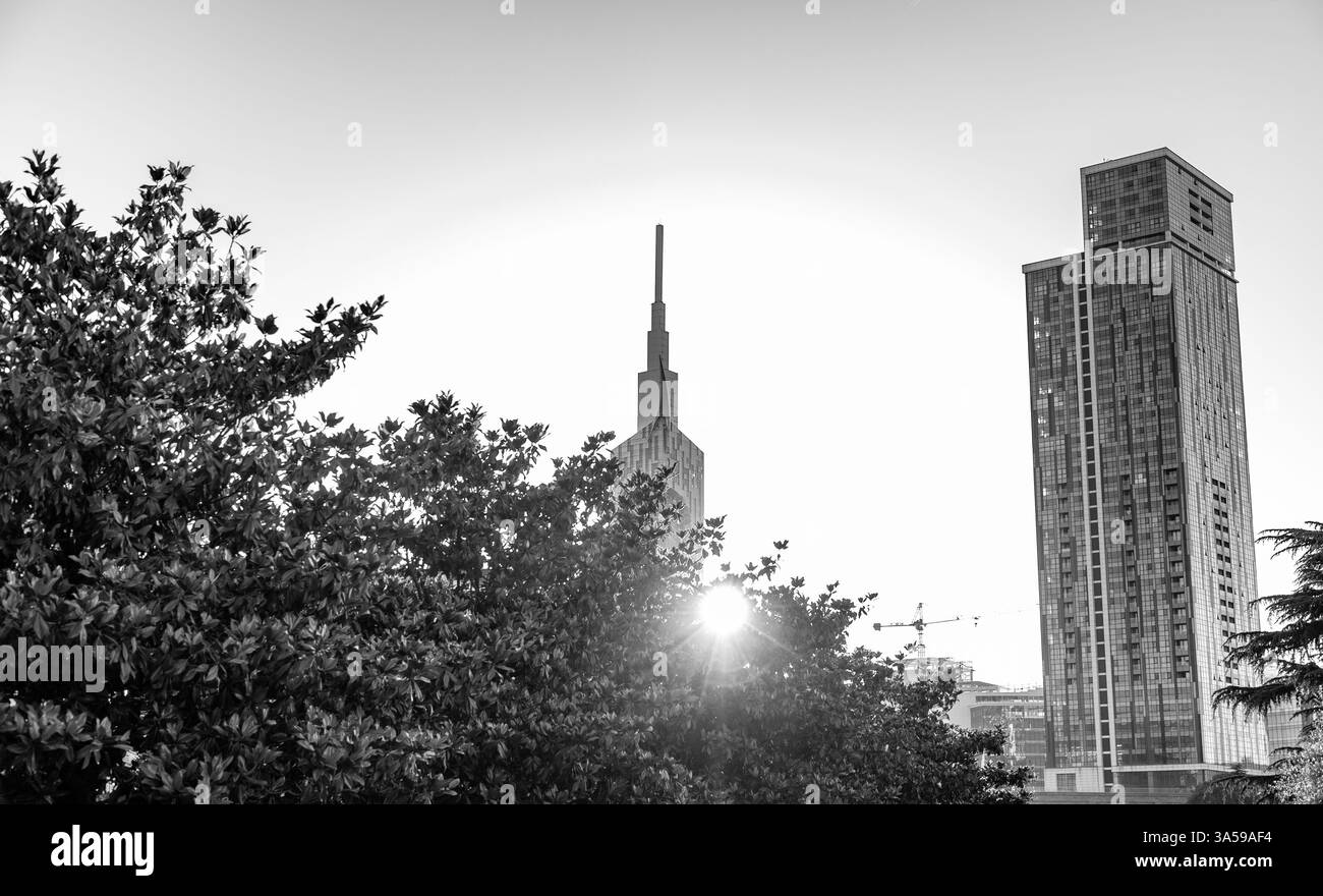 Building facade detail pattern with square and rectangle windows ...