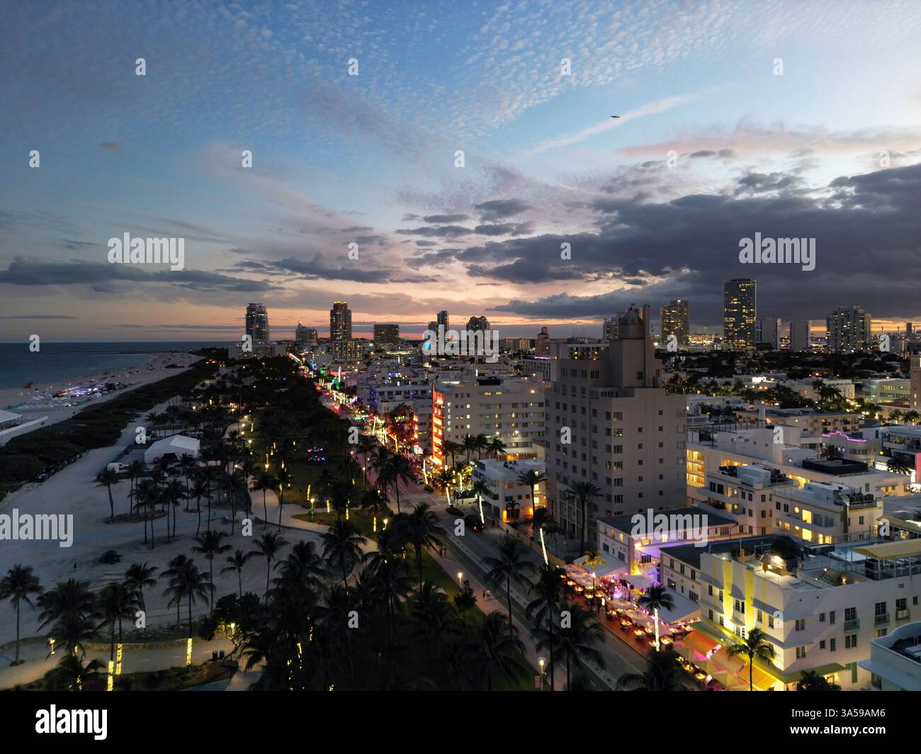 Cityscape of downtown Miami at night light. Famous Florida resorts and ...