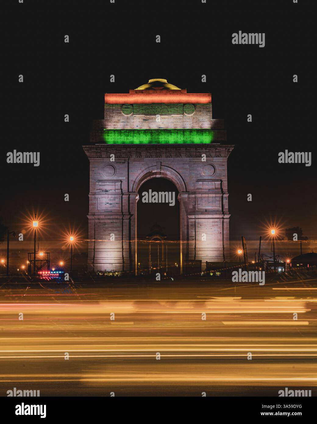 India gate at night slow shutter photograph Stock Photo - Alamy