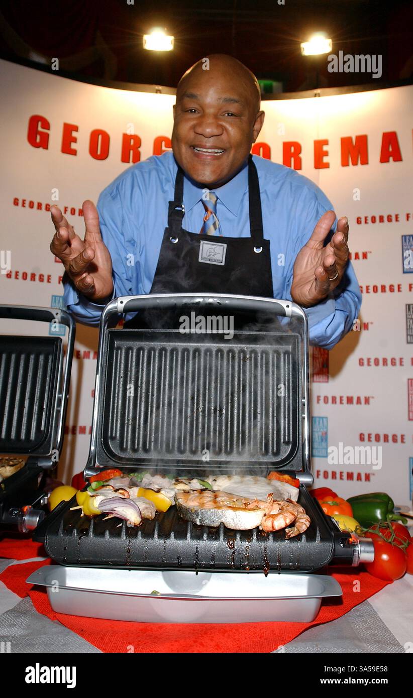 File photo dated 17-12-2003 of Former Heavyweight Champion of the World ...