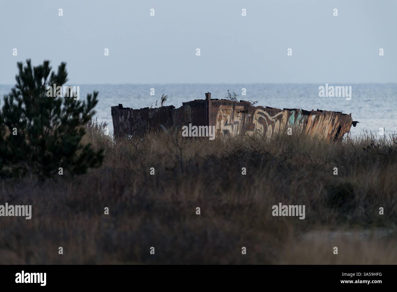 Hel port scrapped vessel breakwater hi-res stock photography and images ...