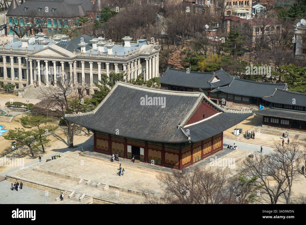 Seoul, South Korea - 17 March 2024: Aerial view of Deoksugung Palace in ...