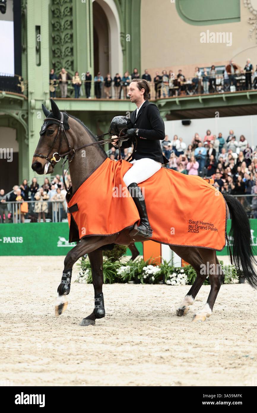 Martin FUCHS of Switzerland with Commissar Pezi during the Prix du ...