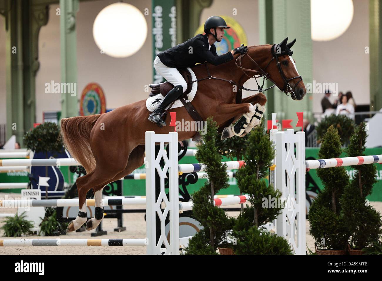 Gilles THOMAS of Belgium with Qalista Dn during the Prix Hermès Sellier ...