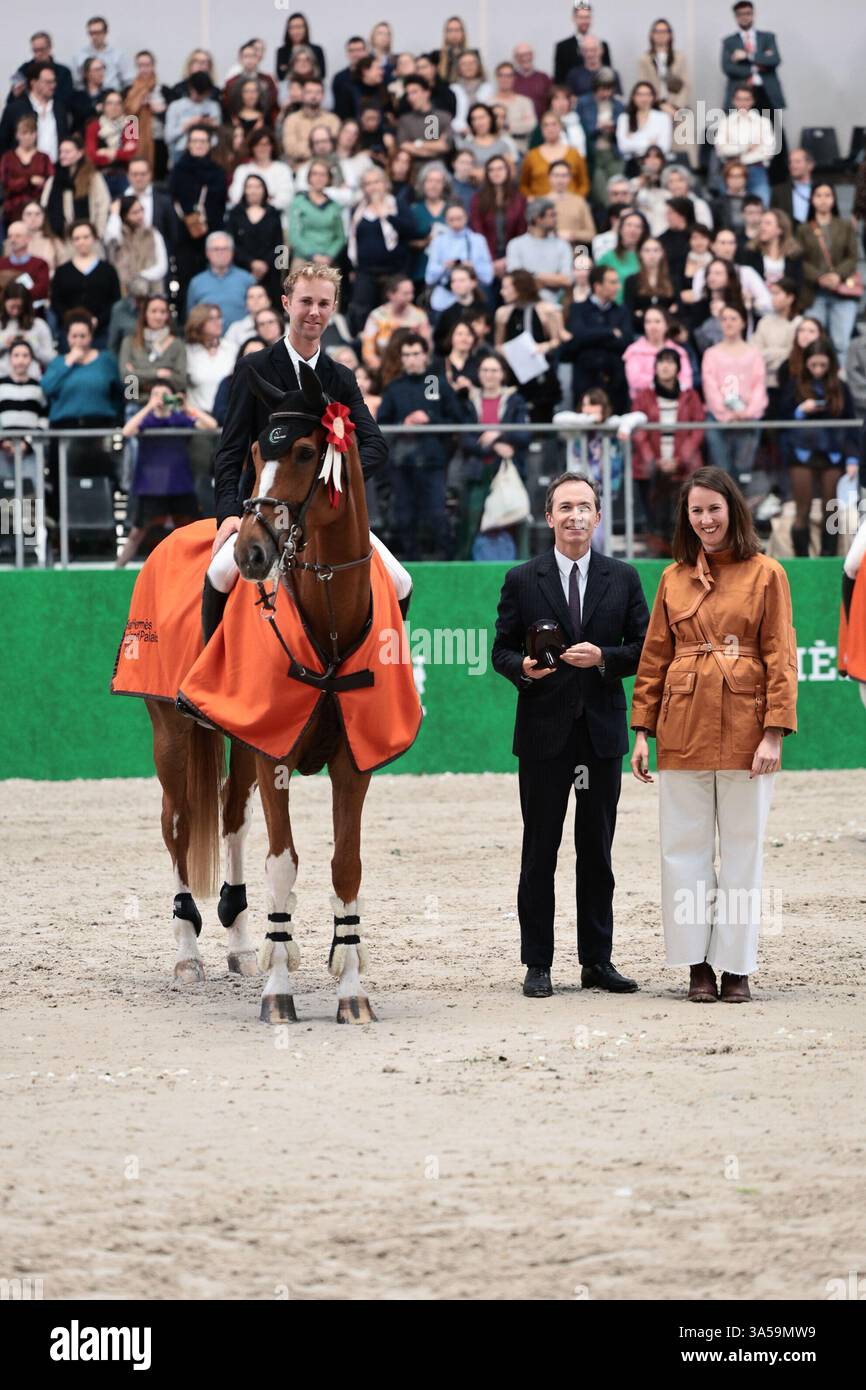 Gilles THOMAS of Belgium with Qalista Dn during the Prix Hermès Sellier ...