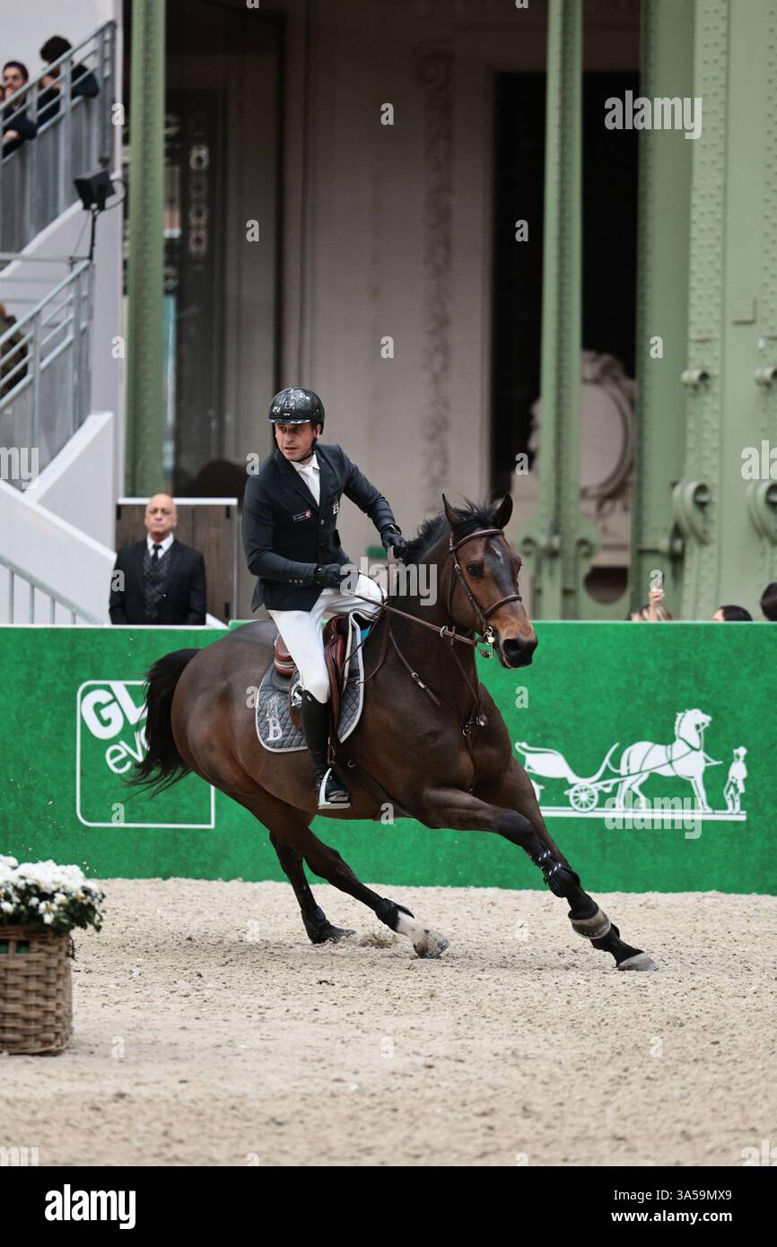 Julien EPAILLARD of France with Donatello D'auge during the Prix Hermès ...