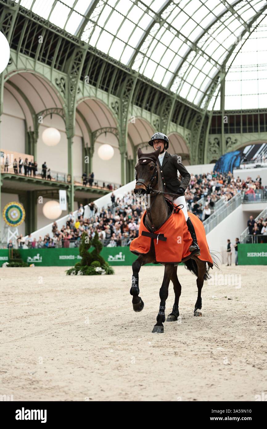 Claudia MOORE of Great Britain with Hardesther during the Talents ...