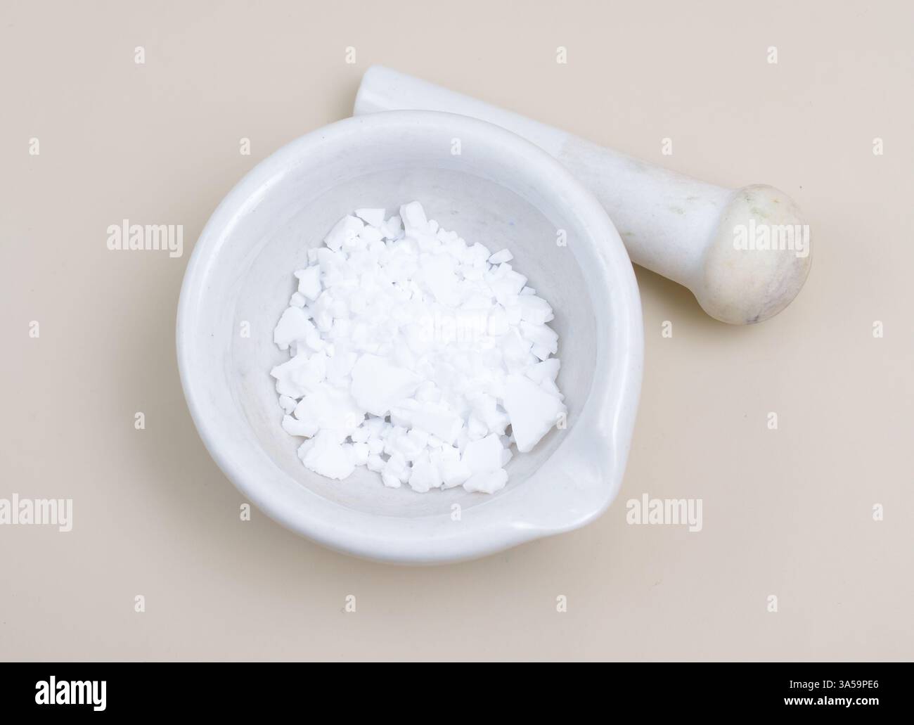 Paraformaldehyde PFA is the smallest polyoxymethylene Stock Photo - Alamy