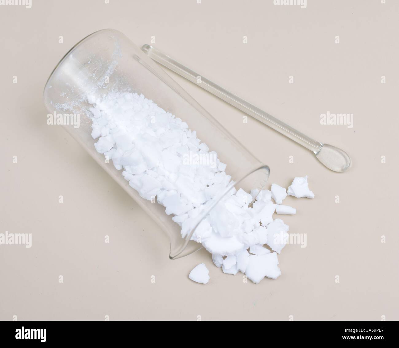 Paraformaldehyde PFA is the smallest polyoxymethylene Stock Photo - Alamy