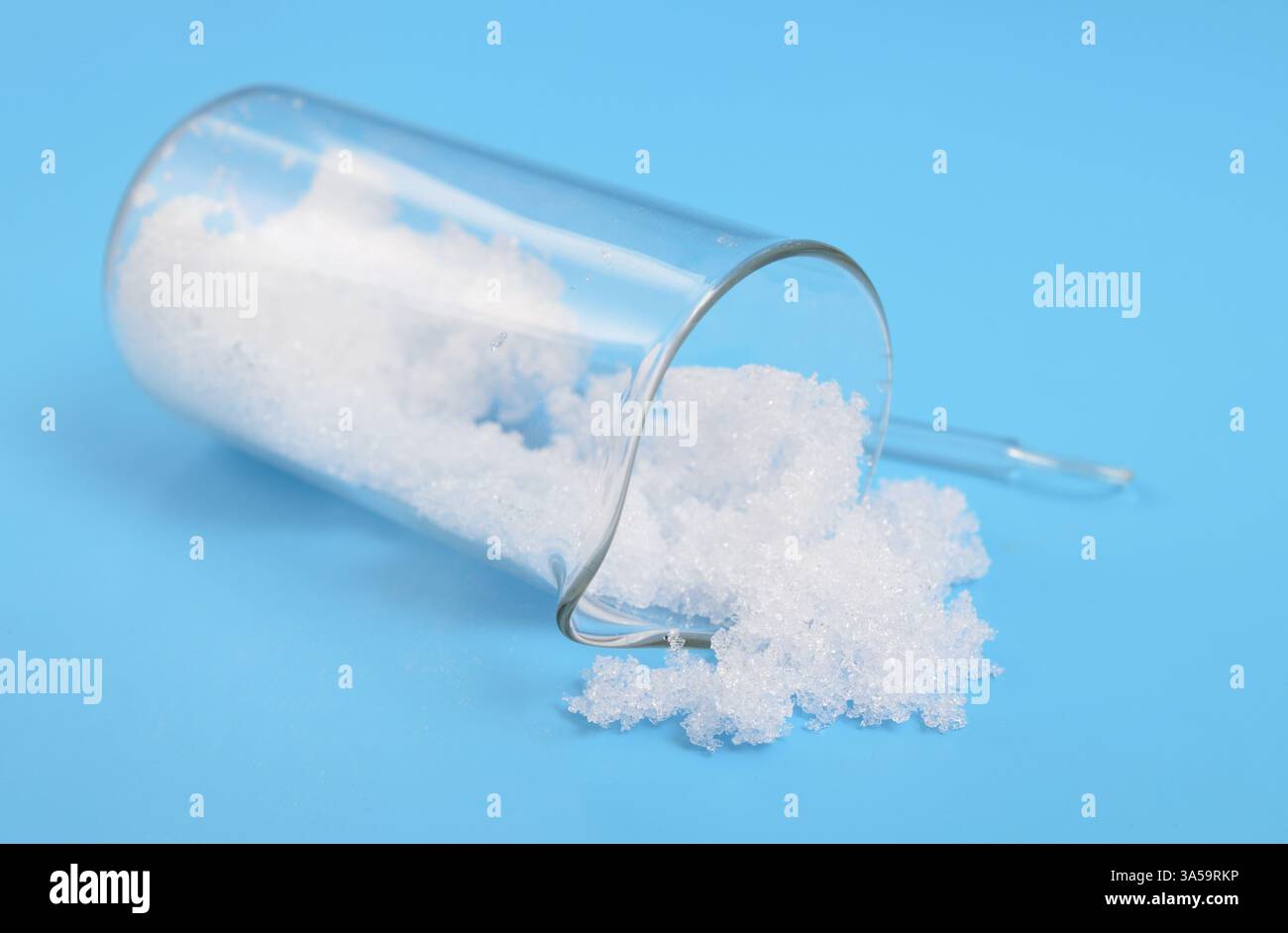 Ammonium acetate or spirit of Mindererus in aqueous solution with the ...