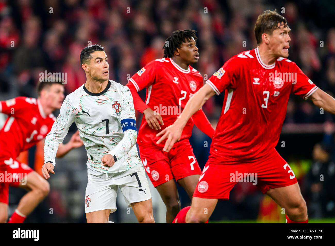 7 (POR) - Cristiano Ronaldo. Nations League: Danmark mod Portugal - 20. ...