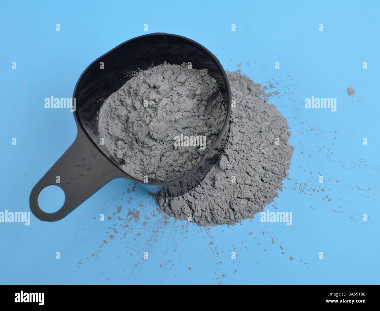 Zinc powder is a chemical element with the symbol Zn and atomic number ...