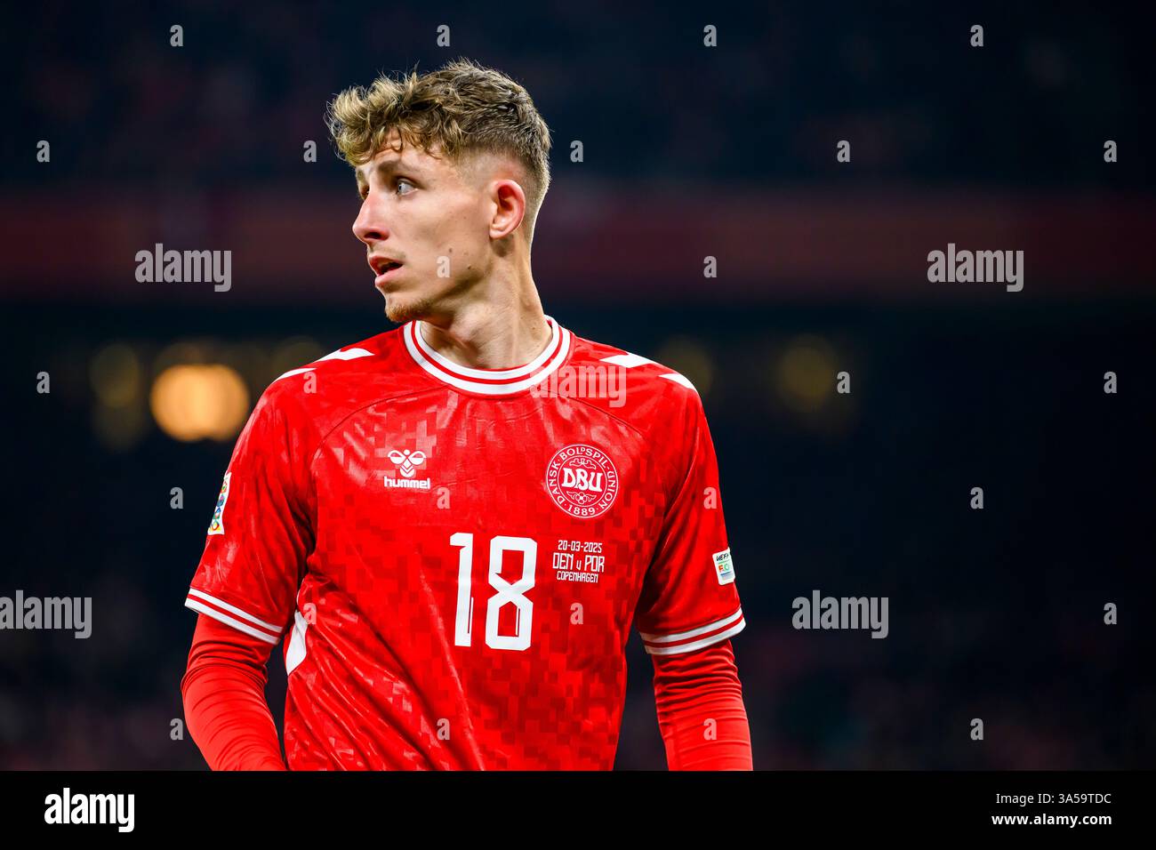 18 (DEN) - Jesper Lindstrøm /Jesper Lindstrom. Nations League: Danmark ...