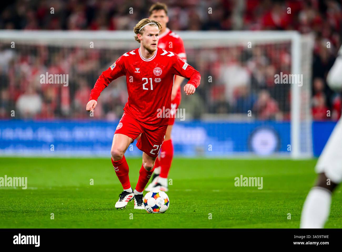 21 (DEN) - Morten Hjulmand. Nations League: Danmark mod Portugal - 20. ...