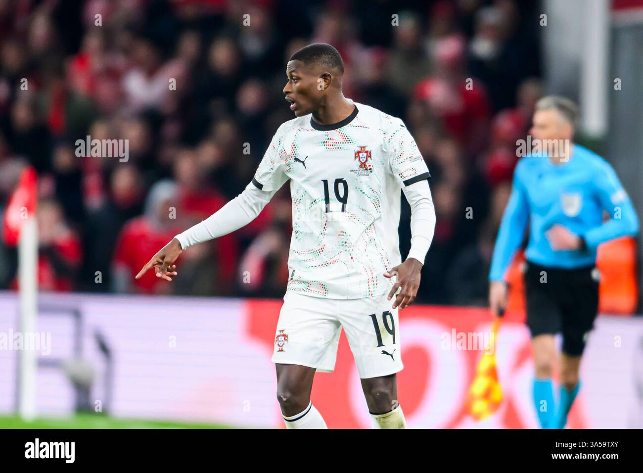 19 (POR) - Nuno Mendes. Nations League: Danmark mod Portugal - 20.03. ...