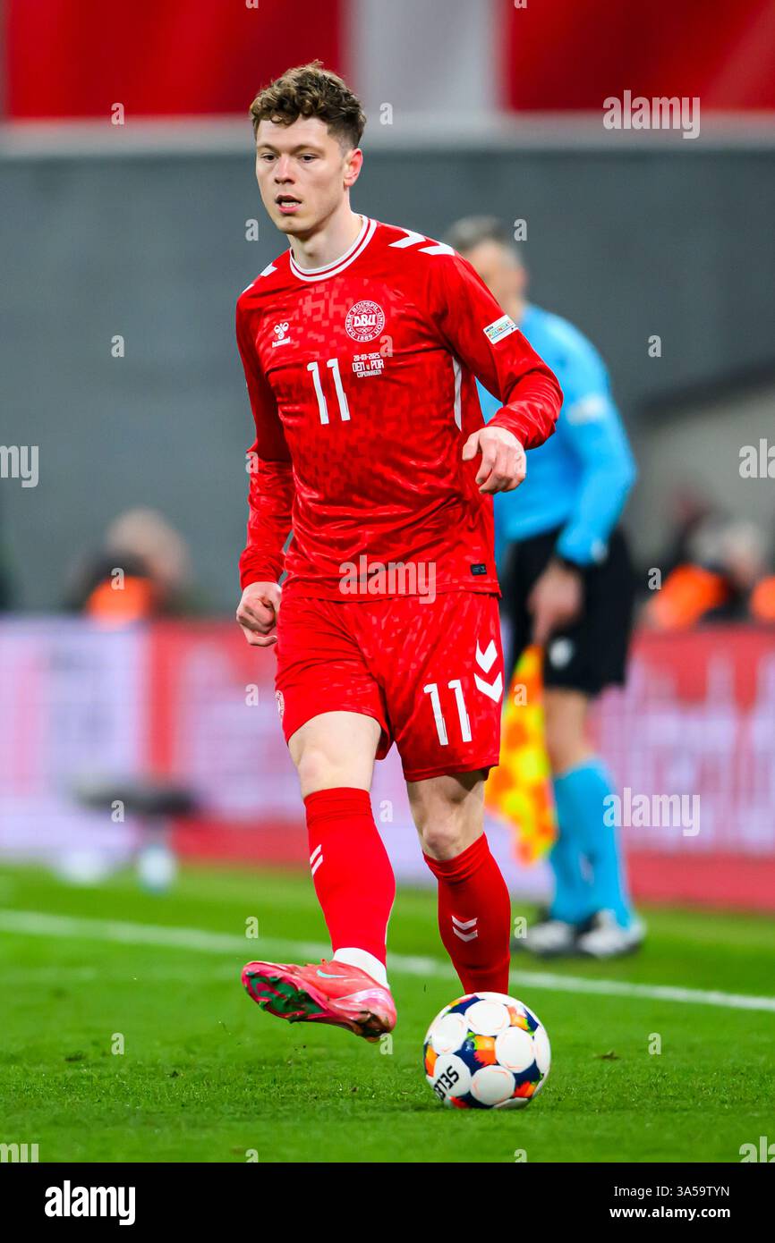 11 (DEN) - Andreas Skov Olsen. Nations League: Danmark mod Portugal ...