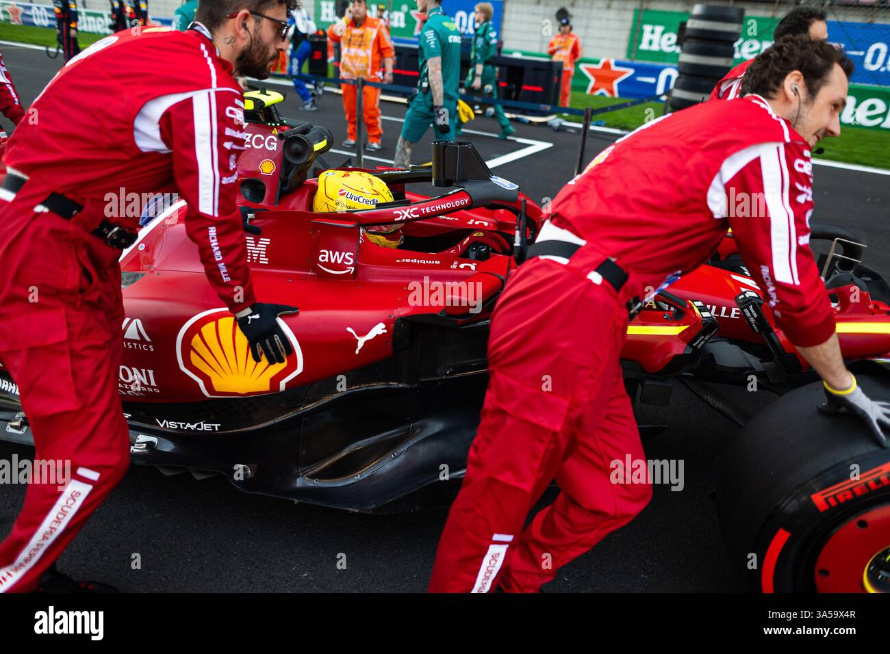 44 HAMILTON Lewis (gbr), Scuderia Ferrari SF-25, action during the Formula 1 Heineken Chinese ...