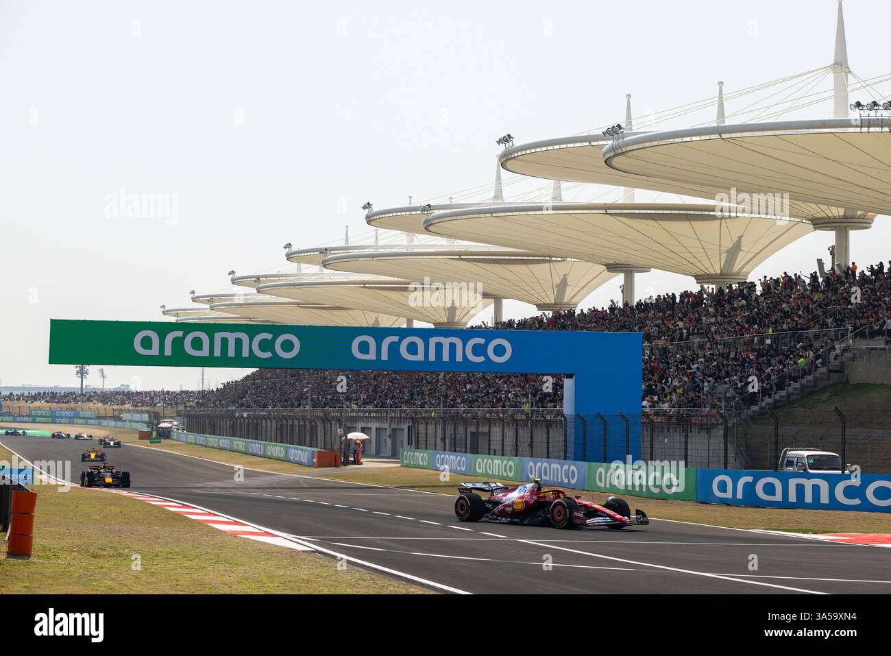44 HAMILTON Lewis (gbr), Scuderia Ferrari SF-25, action during the ...