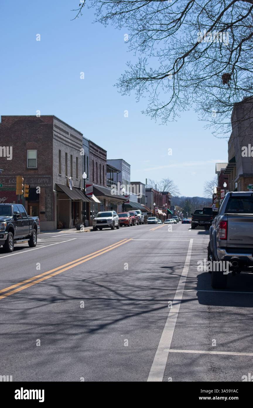 03-21-2025 - Dayton, Tennessee USA - Downtown Dayton Tennessee from ...