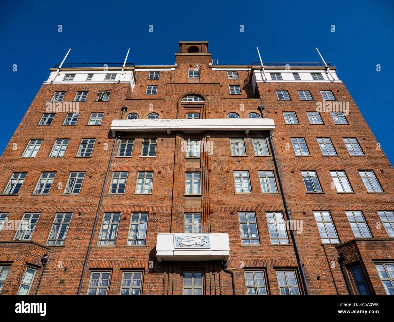 Flying Angel House, Art Deco Building, Docklands, London, England, UK ...