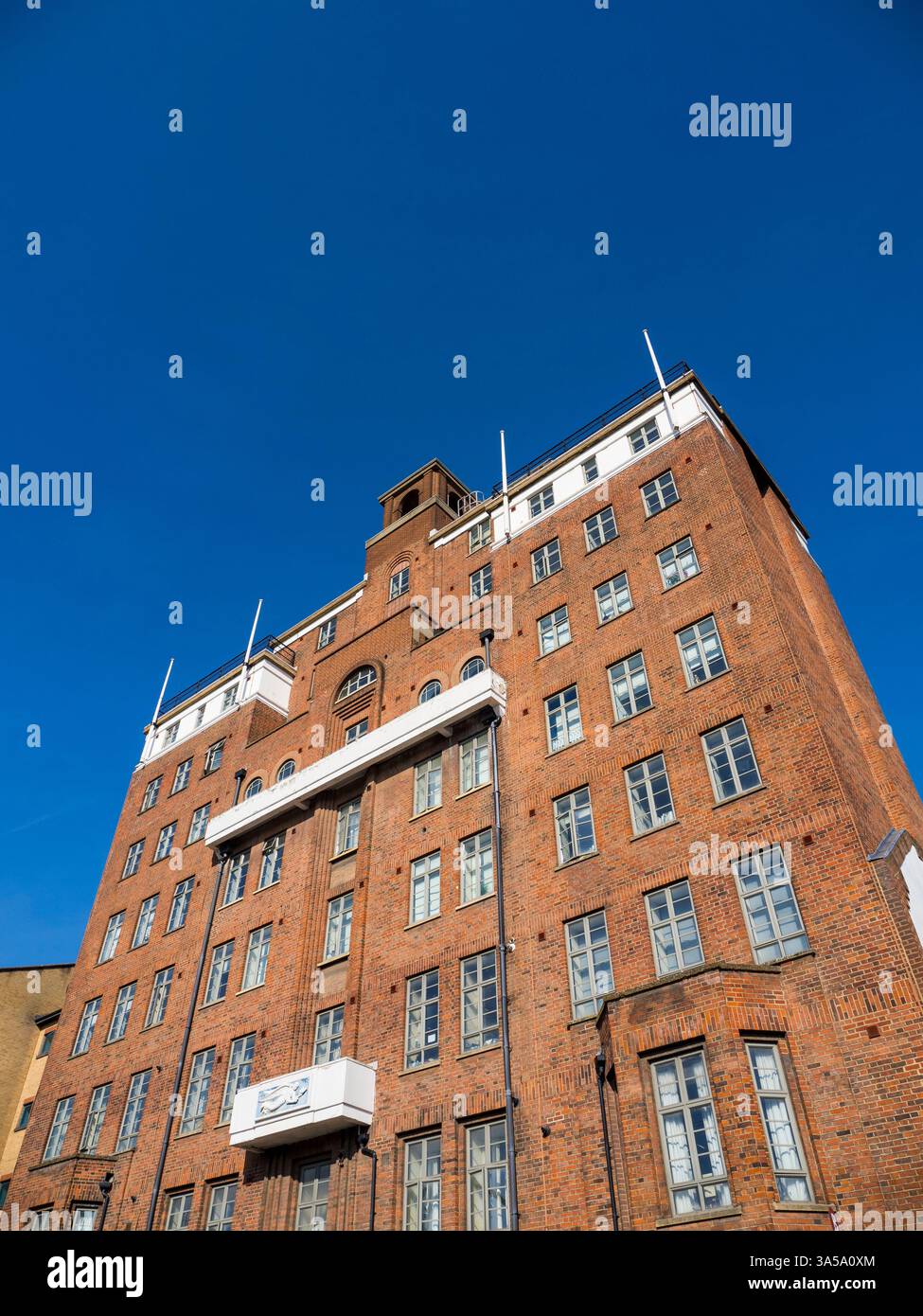 Flying Angel House, Art Deco Building, Docklands, London, England, UK ...