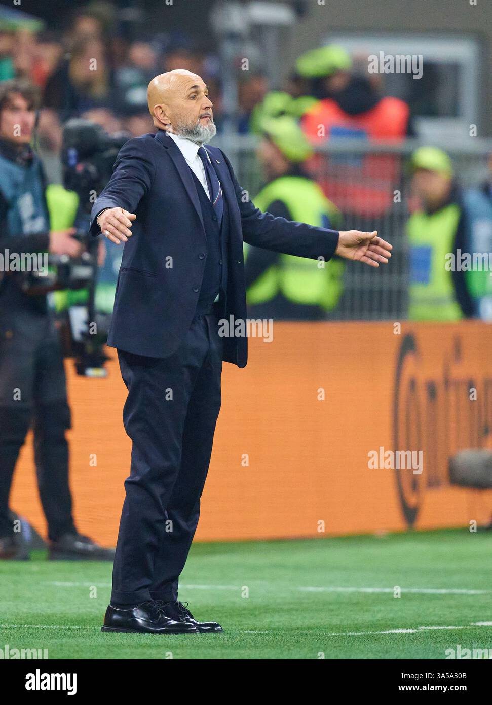 Luciano Spalletti, ITA headcoach, team manager, Nationaltrainer, in the ...